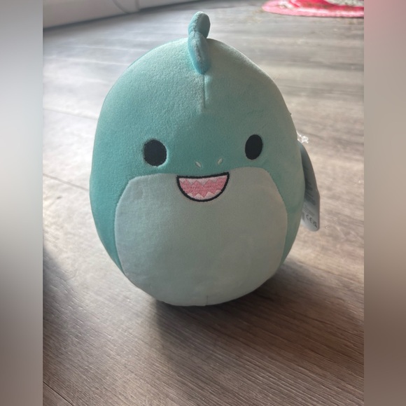 Squishmallows | Toys | Squishmallow Essey 2 Inch | Poshmark